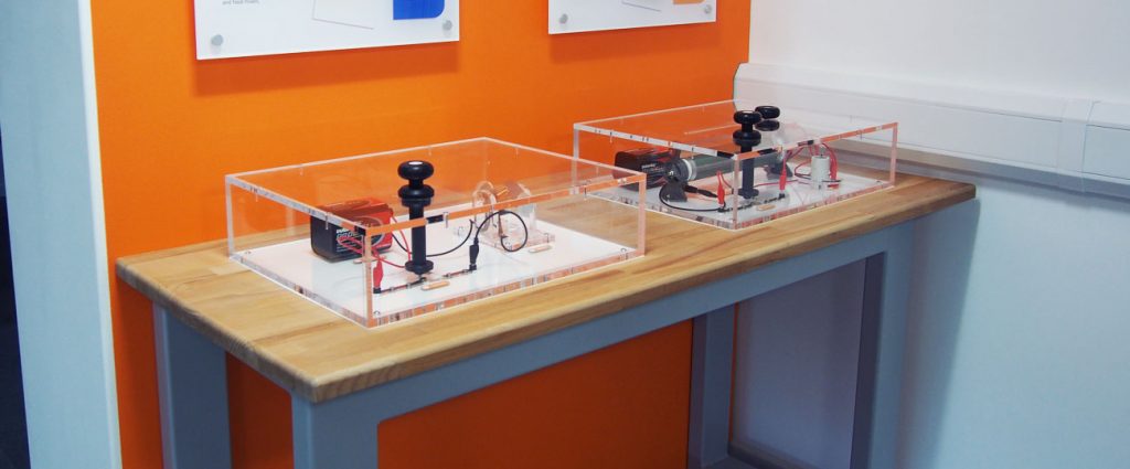 Desktop Experiments - Model Makers Bristol / Amalgam Model Making